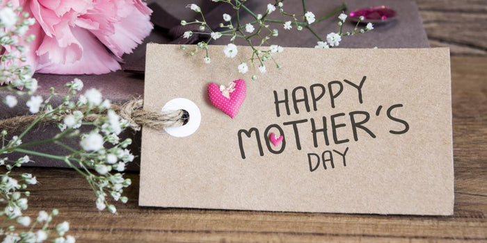 10 Creative Gifts For Elderly Mom On Mother's Day